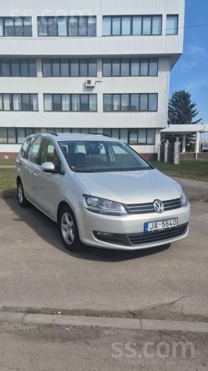 Volkswagen Sharan 2012 Rīga, ar dzinēja tilpumu 2.00 L un nobraukumu 345 tūkst. km par 3200 €, foto  vietnē AUTOMOTO.COM.LV