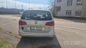 Volkswagen Sharan 2012 Rīga, ar dzinēja tilpumu 2.00 L un nobraukumu 345 tūkst. km par 3200 €, foto 3 vietnē AUTOMOTO.COM.LV