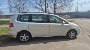 Volkswagen Sharan 2012 Rīga, ar dzinēja tilpumu 2.00 L un nobraukumu 345 tūkst. km par 3200 €, foto 4 vietnē AUTOMOTO.COM.LV
