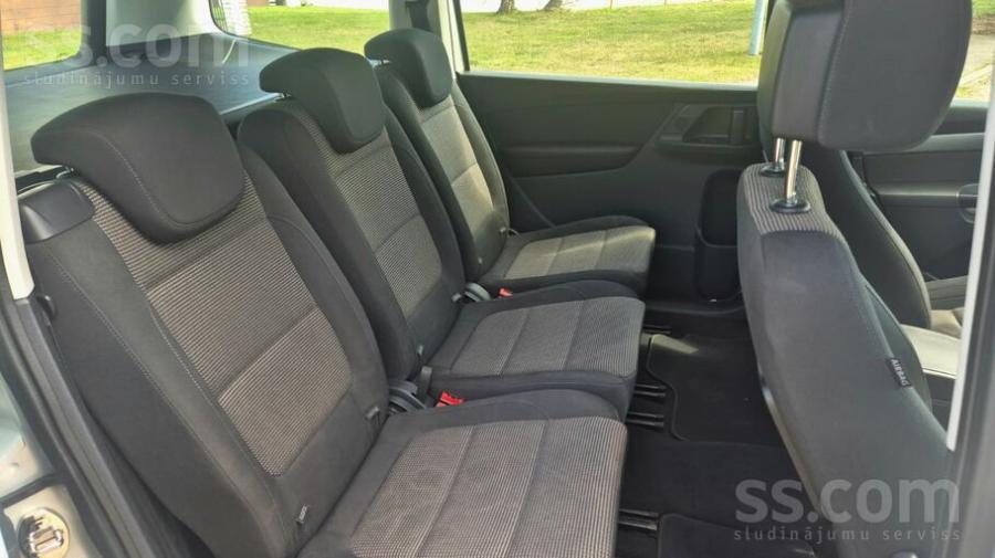 Volkswagen Sharan 2012 Rīga, ar dzinēja tilpumu 2.00 L un nobraukumu 345 tūkst. km par 3200 €, foto 7 vietnē AUTOMOTO.COM.LV