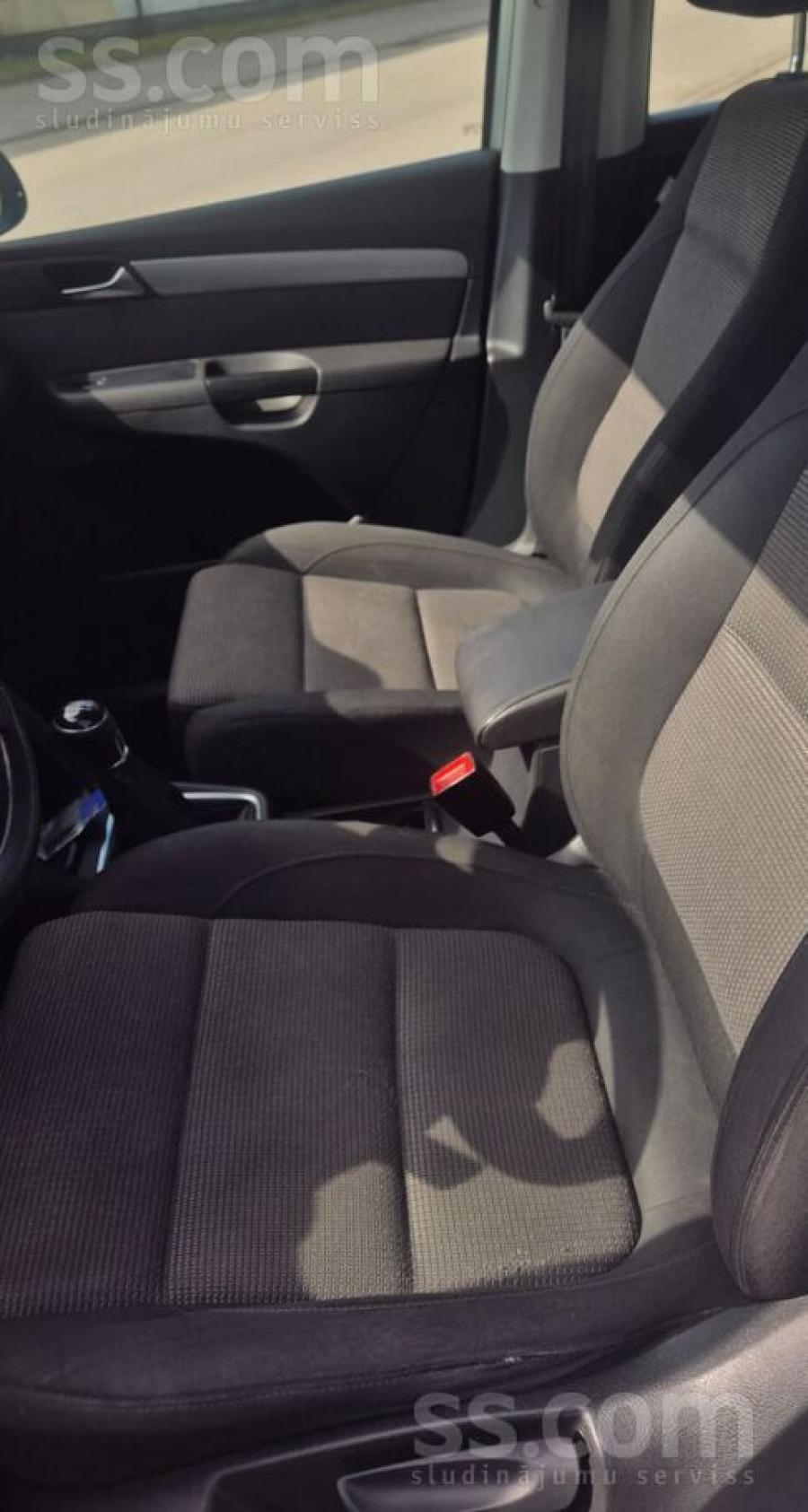 Volkswagen Sharan 2012 Rīga, ar dzinēja tilpumu 2.00 L un nobraukumu 345 tūkst. km par 3200 €, foto 8 vietnē AUTOMOTO.COM.LV