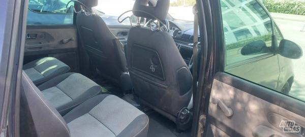 Violets Volkswagen Sharan 2006 Viļņa, ar dzinēja tilpumu 1.90 L un nobraukumu 400 tūkst. km par 550 €, foto 10 vietnē AUTOMOTO.COM.LV