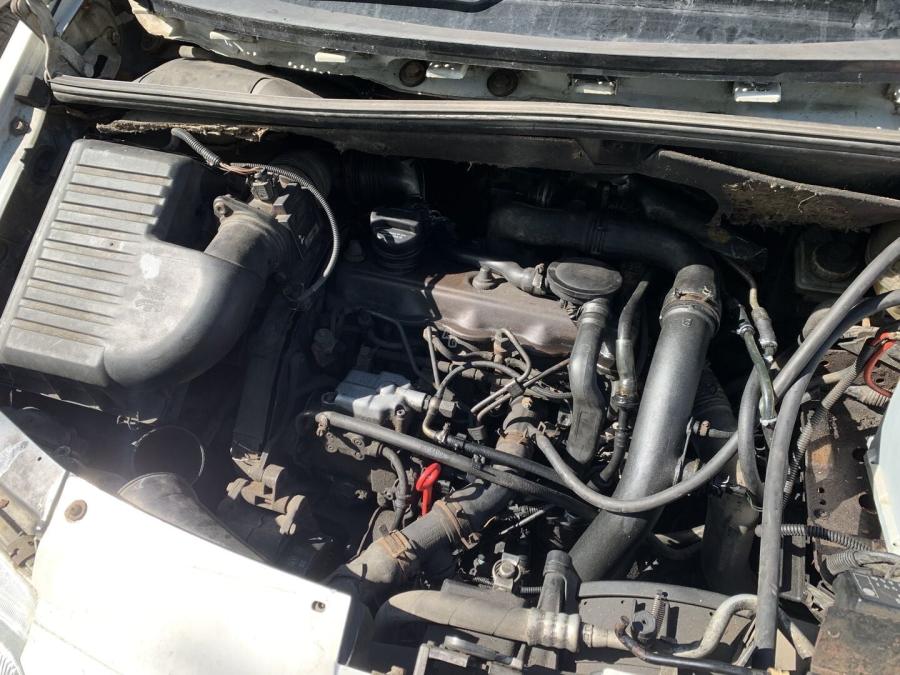 Balts Volkswagen Sharan 1999 Panevēža, ar dzinēja tilpumu 1.90 L un nobraukumu 454 tūkst. km par 390 €, foto 12 vietnē AUTOMOTO.COM.LV