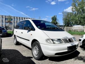 Balts Volkswagen Sharan 1999 Panevēža, ar dzinēja tilpumu 1.90 L un nobraukumu 454 tūkst. km par 390 €, foto 15 vietnē AUTOMOTO.COM.LV