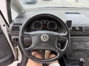 White Volkswagen Sharan 2007 in Vilnius, with an engine capacity of 1.97 L and mileage of 240 thousand km for 2200 €, photo 15 on AUTOMOTO.COM.LV