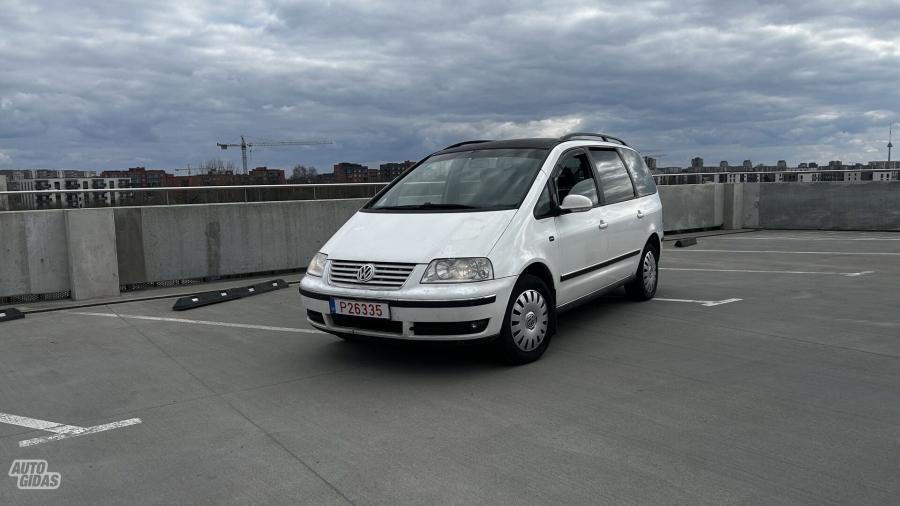 Balts Volkswagen Sharan 2008 Viļņa, ar dzinēja tilpumu 2.80 L un nobraukumu 422 tūkst. km par 870 €, foto 1 vietnē AUTOMOTO.COM.LV