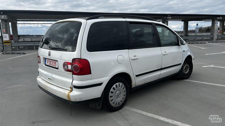 Balts Volkswagen Sharan 2008 Viļņa, ar dzinēja tilpumu 2.80 L un nobraukumu 422 tūkst. km par 870 €, foto 6 vietnē AUTOMOTO.COM.LV