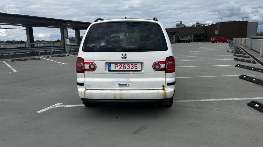Balts Volkswagen Sharan 2008 Viļņa, ar dzinēja tilpumu 2.80 L un nobraukumu 422 tūkst. km par 870 €, foto 7 vietnē AUTOMOTO.COM.LV