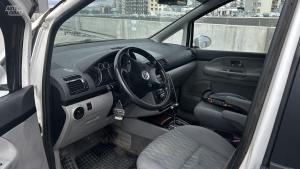 Balts Volkswagen Sharan 2008 Viļņa, ar dzinēja tilpumu 2.80 L un nobraukumu 422 tūkst. km par 870 €, foto 15 vietnē AUTOMOTO.COM.LV