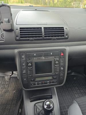 Balts Volkswagen Sharan 2010 Varėna, ar dzinēja tilpumu 2.00 L un nobraukumu 298 tūkst. km par 4000 €, foto 8 vietnē AUTOMOTO.COM.LV