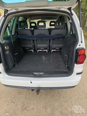 Balts Volkswagen Sharan 2010 Varėna, ar dzinēja tilpumu 2.00 L un nobraukumu 298 tūkst. km par 4000 €, foto 10 vietnē AUTOMOTO.COM.LV
