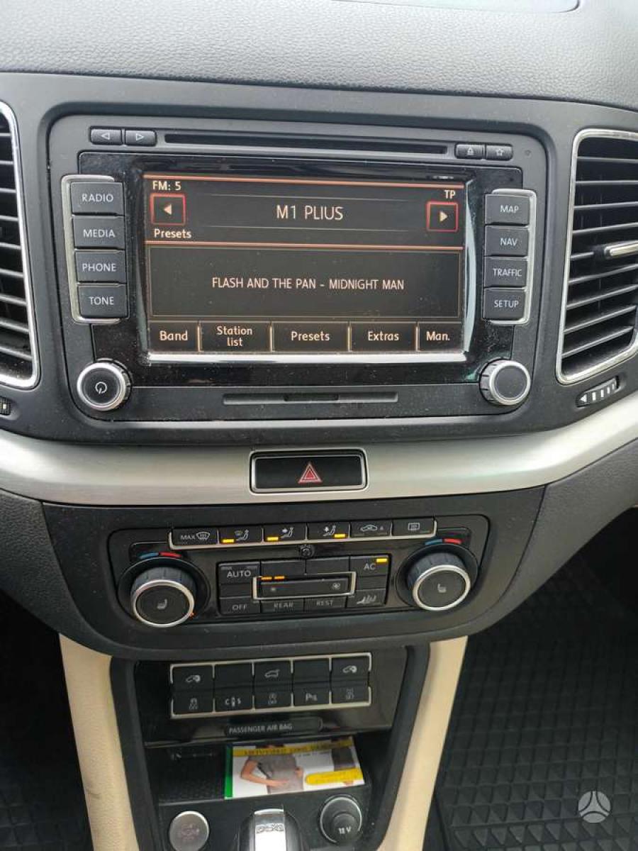 Balts Volkswagen Sharan 2011 Tauragė, ar dzinēja tilpumu 1.97 L un nobraukumu 340 tūkst. km par 4800 €, foto 9 vietnē AUTOMOTO.COM.LV