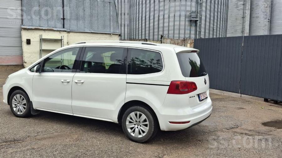 Balts Volkswagen Sharan 2011 Jelgava, ar dzinēja tilpumu 2.00 L un nobraukumu 269 tūkst. km par 7350 €, foto 3 vietnē AUTOMOTO.COM.LV