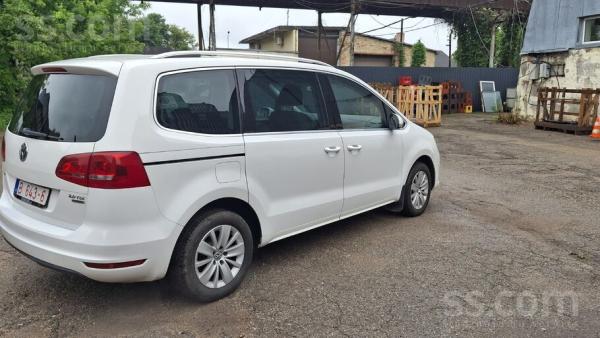 Balts Volkswagen Sharan 2011 Jelgava, ar dzinēja tilpumu 2.00 L un nobraukumu 269 tūkst. km par 7350 €, foto 4 vietnē AUTOMOTO.COM.LV