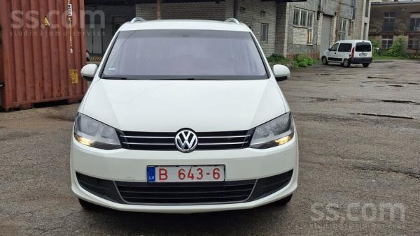 Balts Volkswagen Sharan 2011 Jelgava, ar dzinēja tilpumu 2.00 L un nobraukumu 269 tūkst. km par 7350 €, foto 6 vietnē AUTOMOTO.COM.LV