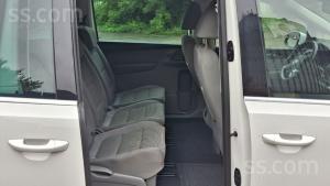 Balts Volkswagen Sharan 2011 Jelgava, ar dzinēja tilpumu 2.00 L un nobraukumu 269 tūkst. km par 7350 €, foto 10 vietnē AUTOMOTO.COM.LV