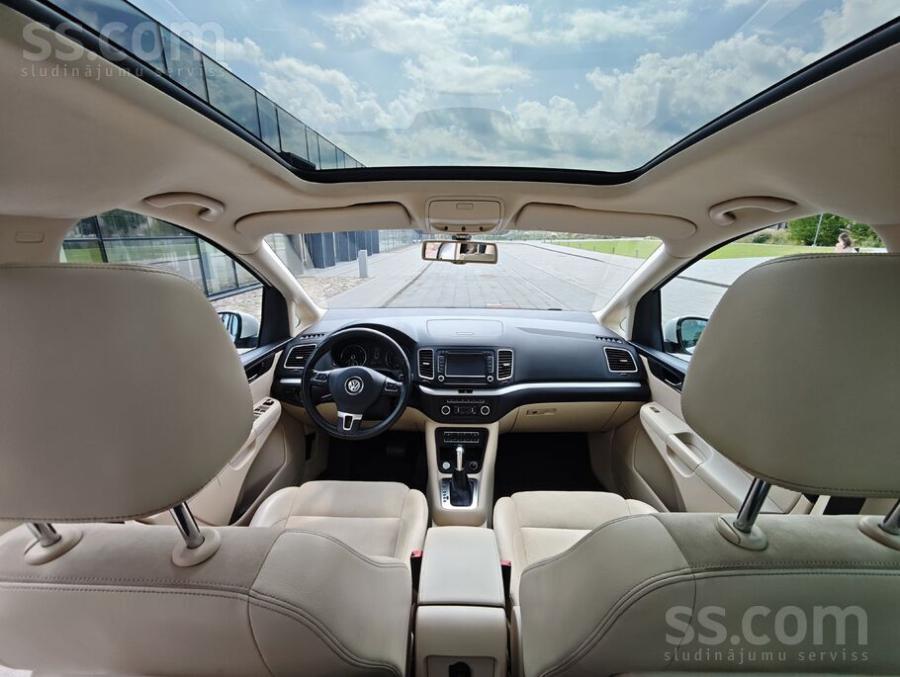 Balts Volkswagen Sharan 2011 Rīga, ar dzinēja tilpumu 2.00 L un nobraukumu 339 tūkst. km par 7000 €, foto 16 vietnē AUTOMOTO.COM.LV