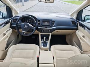 Balts Volkswagen Sharan 2011 Rīga, ar dzinēja tilpumu 2.00 L un nobraukumu 339 tūkst. km par 7000 €, foto 18 vietnē AUTOMOTO.COM.LV