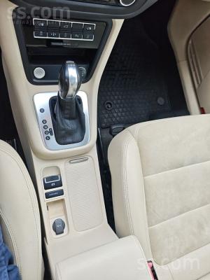Balts Volkswagen Sharan 2011 Rīga, ar dzinēja tilpumu 2.00 L un nobraukumu 339 tūkst. km par 7000 €, foto 19 vietnē AUTOMOTO.COM.LV