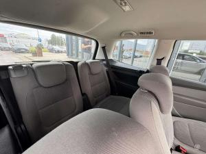 White Volkswagen Sharan 2011 in Kaunas, with an engine capacity of 1.97 L and mileage of 280 thousand km for 5500 €, photo 8 on AUTOMOTO.COM.LV