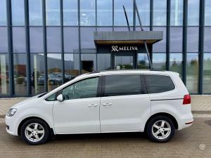 White Volkswagen Sharan 2011 in Kaunas, with an engine capacity of 1.97 L and mileage of 280 thousand km for 5500 €, photo 17 on AUTOMOTO.COM.LV