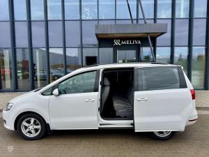 White Volkswagen Sharan 2011 in Kaunas, with an engine capacity of 1.97 L and mileage of 280 thousand km for 5500 €, photo 18 on AUTOMOTO.COM.LV