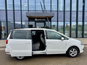 White Volkswagen Sharan 2011 in Kaunas, with an engine capacity of 1.97 L and mileage of 280 thousand km for 5500 €, photo 20 on AUTOMOTO.COM.LV