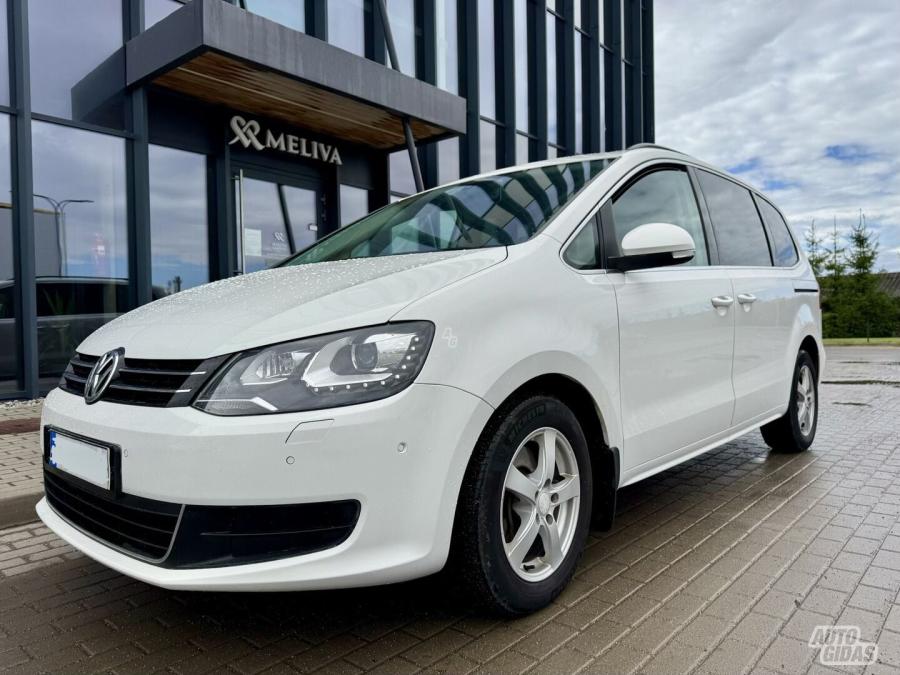 White Volkswagen Sharan 2011 in Kaunas, with an engine capacity of 2.00 L and mileage of 280 thousand km for 5300 €, photo 13 on AUTOMOTO.COM.LV
