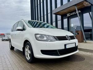 White Volkswagen Sharan 2011 in Kaunas, with an engine capacity of 2.00 L and mileage of 280 thousand km for 5300 €, photo 18 on AUTOMOTO.COM.LV