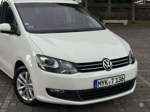 White Volkswagen Sharan 2011 in Kaunas, with an engine capacity of 2.00 L and mileage of 261 thousand km for 6700 €, photo 3 on AUTOMOTO.COM.LV