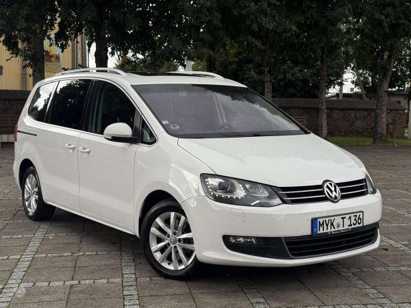 White Volkswagen Sharan 2011 in Kaunas, with an engine capacity of 2.00 L and mileage of 261 thousand km for 6700 €, photo 6 on AUTOMOTO.COM.LV