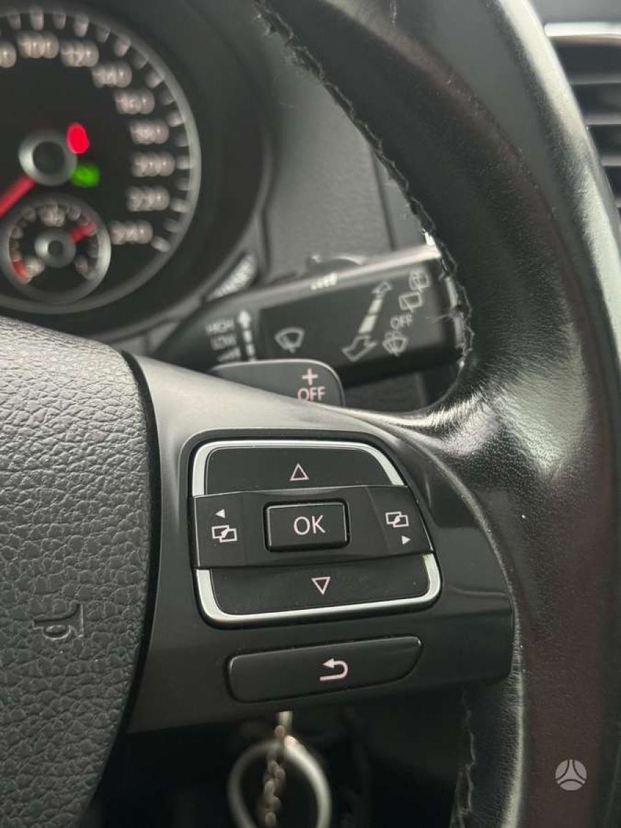 White Volkswagen Sharan 2011 in Kaunas, with an engine capacity of 2.00 L and mileage of 261 thousand km for 6700 €, photo 21 on AUTOMOTO.COM.LV