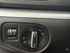 White Volkswagen Sharan 2011 in Kaunas, with an engine capacity of 2.00 L and mileage of 261 thousand km for 6700 €, photo 31 on AUTOMOTO.COM.LV