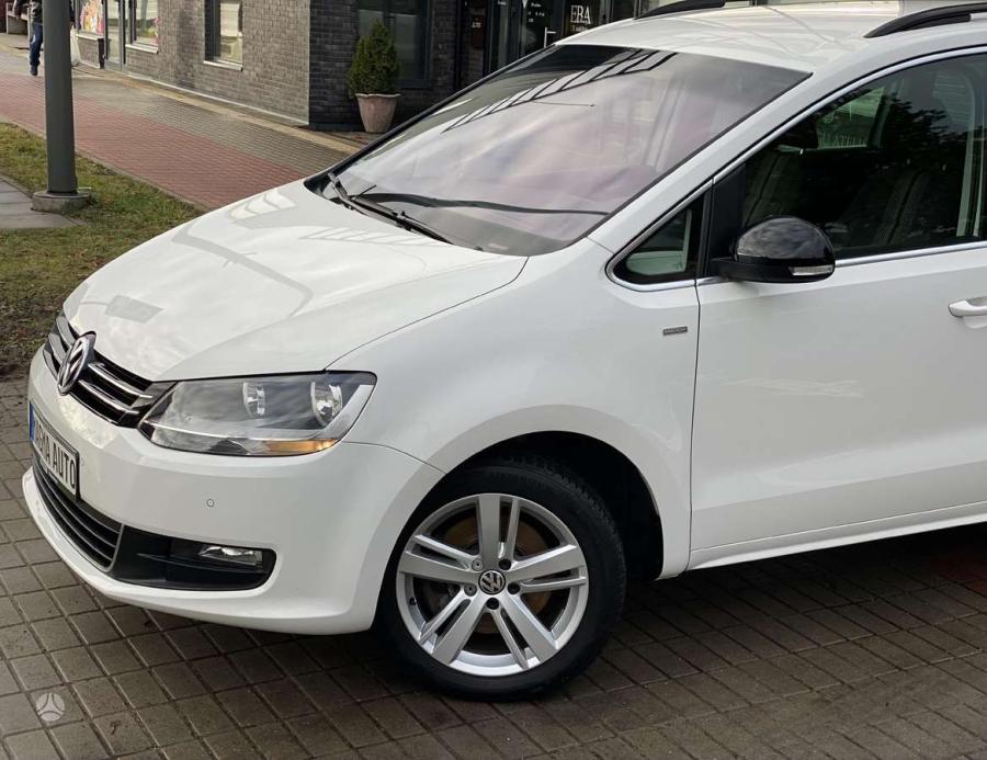 Balts Volkswagen Sharan 2012 Marijampole, ar dzinēja tilpumu 1.97 L un nobraukumu 318 tūkst. km par 7750 €, foto 7 vietnē AUTOMOTO.COM.LV