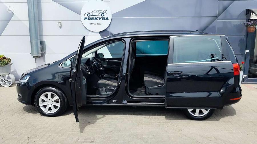 White Volkswagen Sharan 2012 in Kaunas, with an engine capacity of 1.40 L and mileage of 196 thousand km for 8550 €, photo 8 on AUTOMOTO.COM.LV