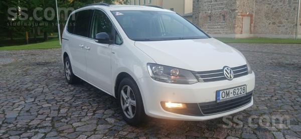 Balts Volkswagen Sharan 2012 Jēkabpils, ar dzinēja tilpumu 2.00 L un nobraukumu 438 tūkst. km par 5250 €, foto 1 vietnē AUTOMOTO.COM.LV