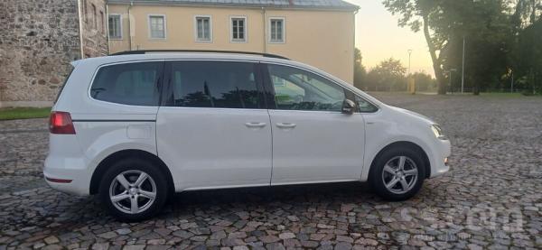 Balts Volkswagen Sharan 2012 Jēkabpils, ar dzinēja tilpumu 2.00 L un nobraukumu 438 tūkst. km par 5250 €, foto 4 vietnē AUTOMOTO.COM.LV