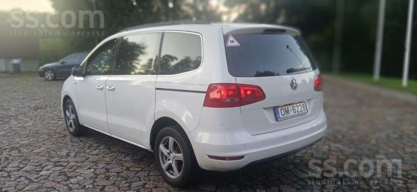 Balts Volkswagen Sharan 2012 Jēkabpils, ar dzinēja tilpumu 2.00 L un nobraukumu 438 tūkst. km par 5250 €, foto 6 vietnē AUTOMOTO.COM.LV