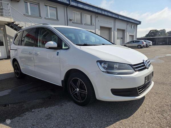 Balts Volkswagen Sharan 2012 Marijampole, ar dzinēja tilpumu 1.97 L un nobraukumu 332 tūkst. km par 6599 €, foto 3 vietnē AUTOMOTO.COM.LV