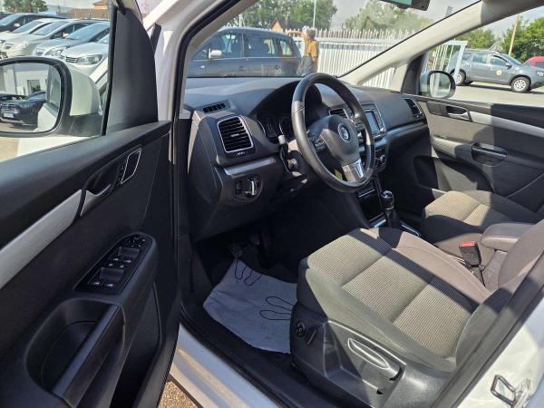 Balts Volkswagen Sharan 2012 Marijampole, ar dzinēja tilpumu 1.97 L un nobraukumu 332 tūkst. km par 6599 €, foto 10 vietnē AUTOMOTO.COM.LV