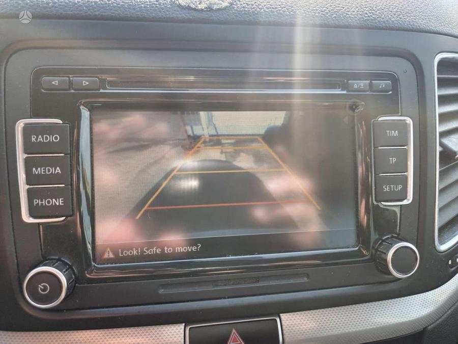 Balts Volkswagen Sharan 2012 Marijampole, ar dzinēja tilpumu 1.97 L un nobraukumu 332 tūkst. km par 6599 €, foto 15 vietnē AUTOMOTO.COM.LV