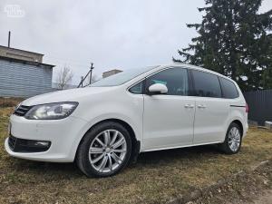 White Volkswagen Sharan 2013 in Kaisiadorys, with an engine capacity of 2.00 L and mileage of 290 thousand km for 7500 €, photo  on AUTOMOTO.COM.LV