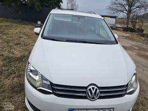 White Volkswagen Sharan 2013 in Kaisiadorys, with an engine capacity of 2.00 L and mileage of 290 thousand km for 7500 €, photo 14 on AUTOMOTO.COM.LV
