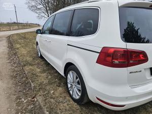 White Volkswagen Sharan 2013 in Kaisiadorys, with an engine capacity of 2.00 L and mileage of 290 thousand km for 7500 €, photo 17 on AUTOMOTO.COM.LV