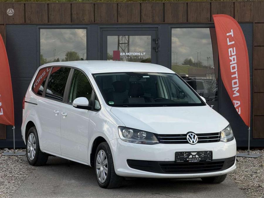 Balts Volkswagen Sharan 2013 Viļņa, ar dzinēja tilpumu 1.97 L un nobraukumu 303 tūkst. km par 7250 €, foto 4 vietnē AUTOMOTO.COM.LV