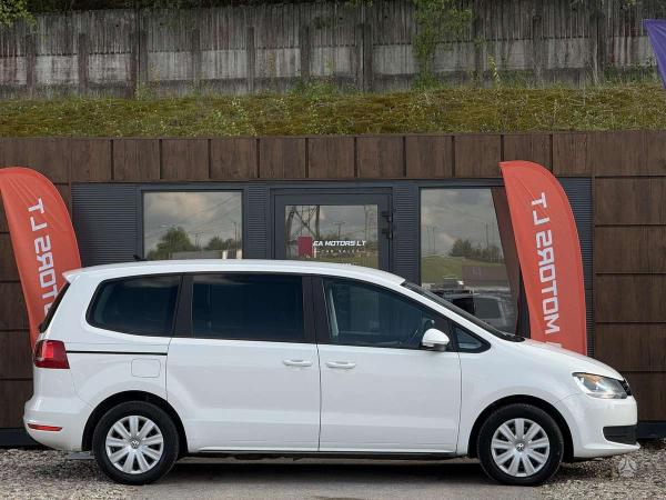 Balts Volkswagen Sharan 2013 Viļņa, ar dzinēja tilpumu 1.97 L un nobraukumu 303 tūkst. km par 7250 €, foto 5 vietnē AUTOMOTO.COM.LV