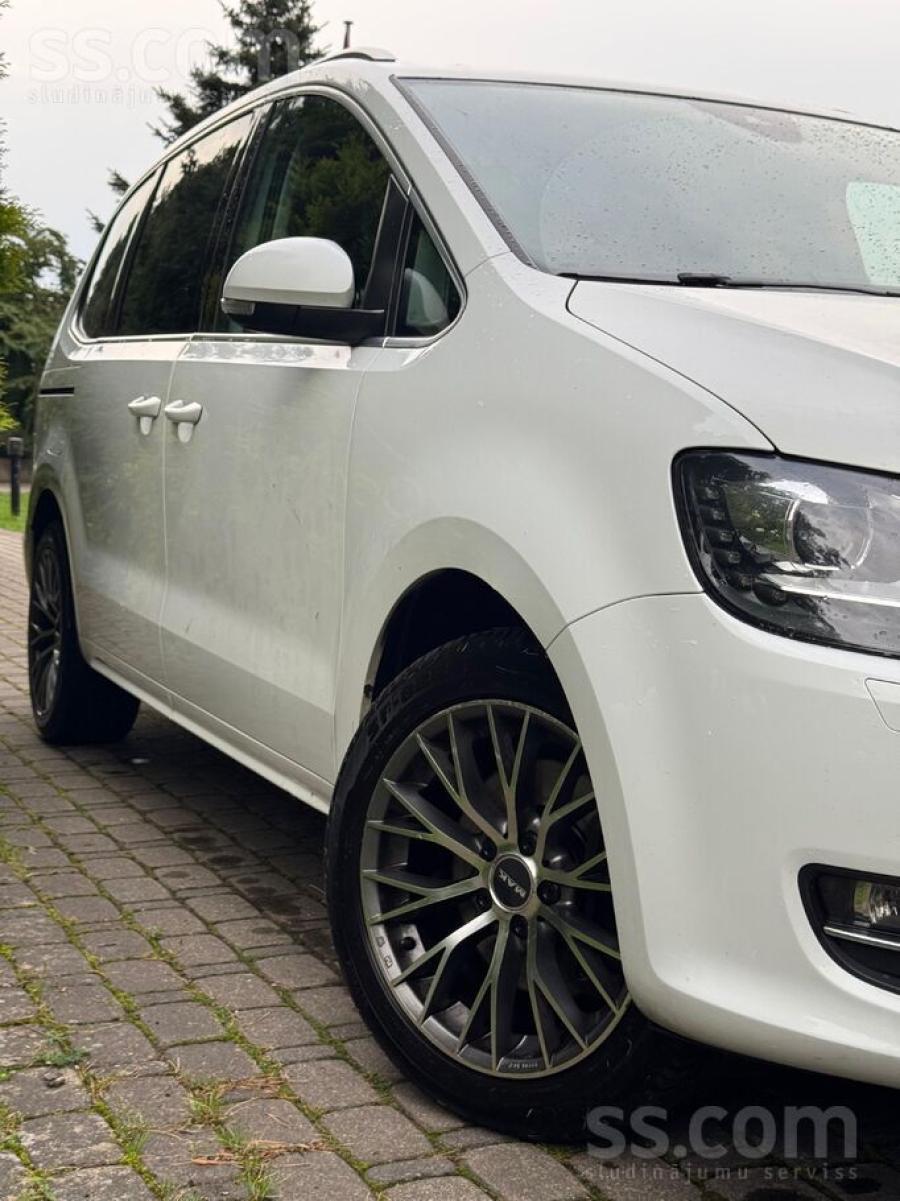 Balts Volkswagen Sharan 2017 Rīga, ar dzinēja tilpumu 2.00 L un nobraukumu 421 tūkst. km par 9450 €, foto 8 vietnē AUTOMOTO.COM.LV