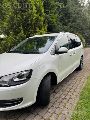 Balts Volkswagen Sharan 2017 Rīga, ar dzinēja tilpumu 2.00 L un nobraukumu 421 tūkst. km par 9450 €, foto 10 vietnē AUTOMOTO.COM.LV