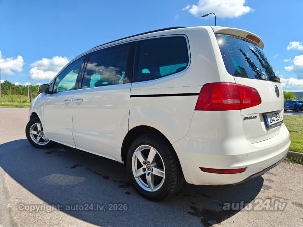 Balts Volkswagen Sharan 2013 Tartu, ar dzinēja tilpumu 2.00 L un nobraukumu 305 tūkst. km par 6990 €, foto 2 vietnē AUTOMOTO.COM.LV