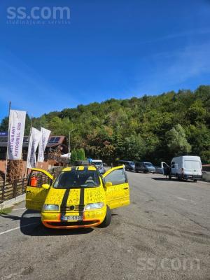Dzeltens Volkswagen Sharan 1998 Rīga, ar dzinēja tilpumu 1.90 L un nobraukumu 508 tūkst. km par 890 €, foto  vietnē AUTOMOTO.COM.LV
